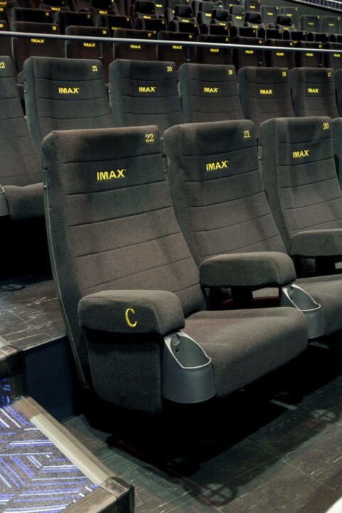 Teatro IMAX de Fukuyama - Kotobuki Seating Intl.