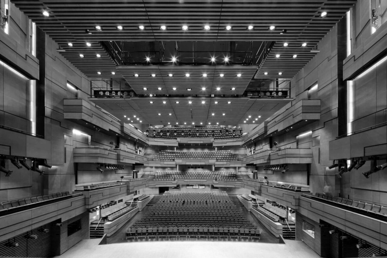 STAR THEATER - Kotobuki Seating Intl.
